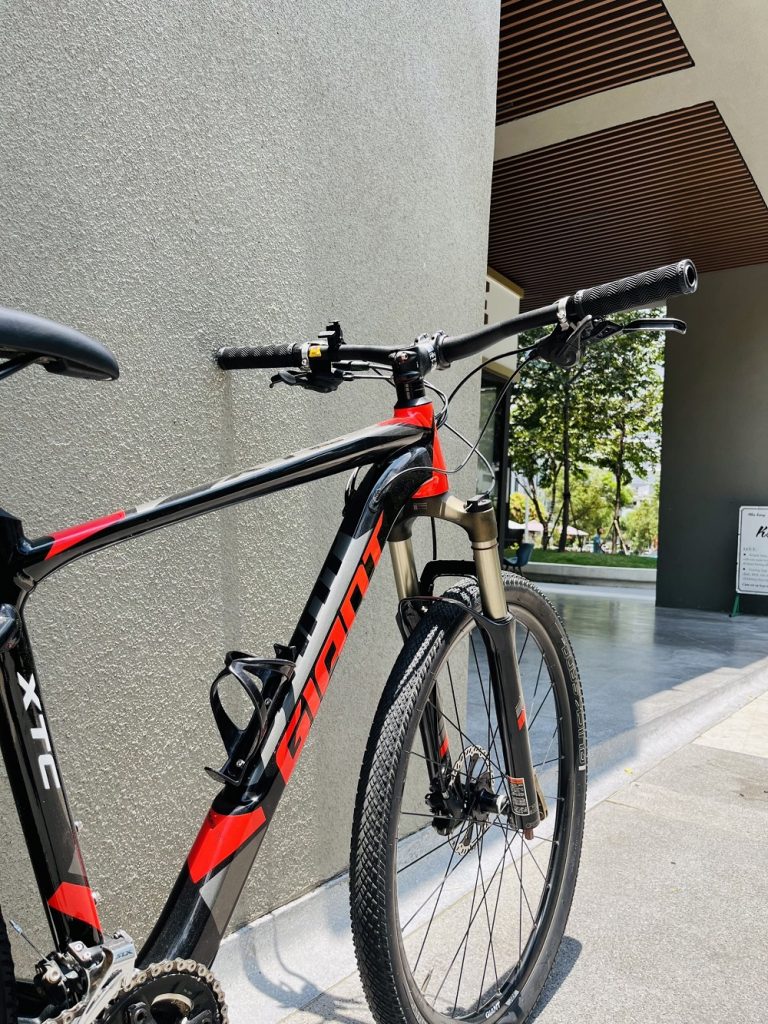 Xe đạp Giant XTC820 2020 – Xe đạp lướt