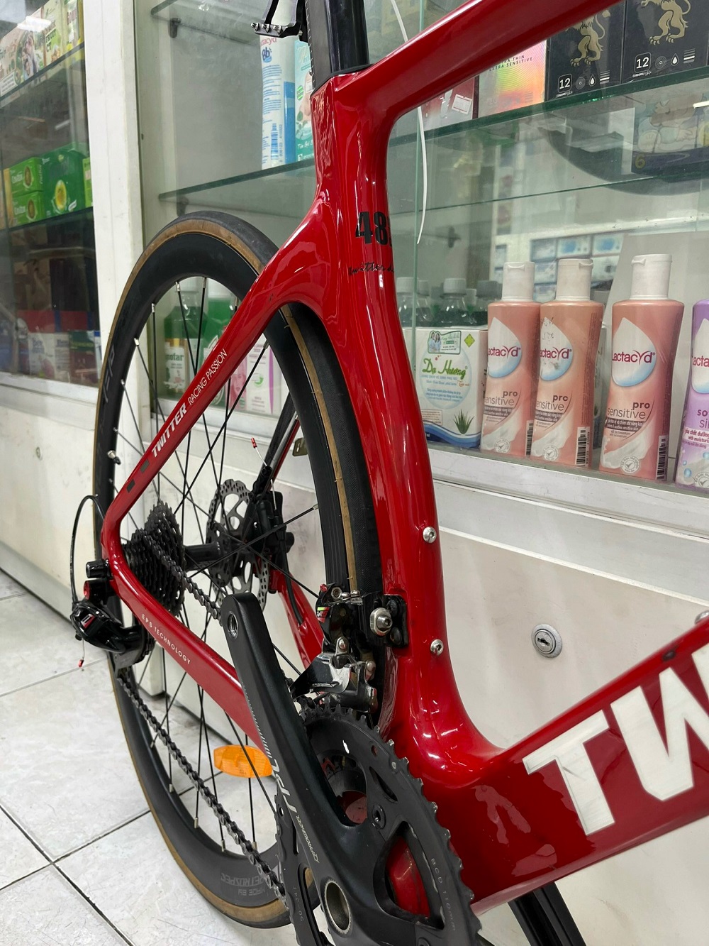 Xe đạp Twitter thunder carbon - Xe đạp lướt