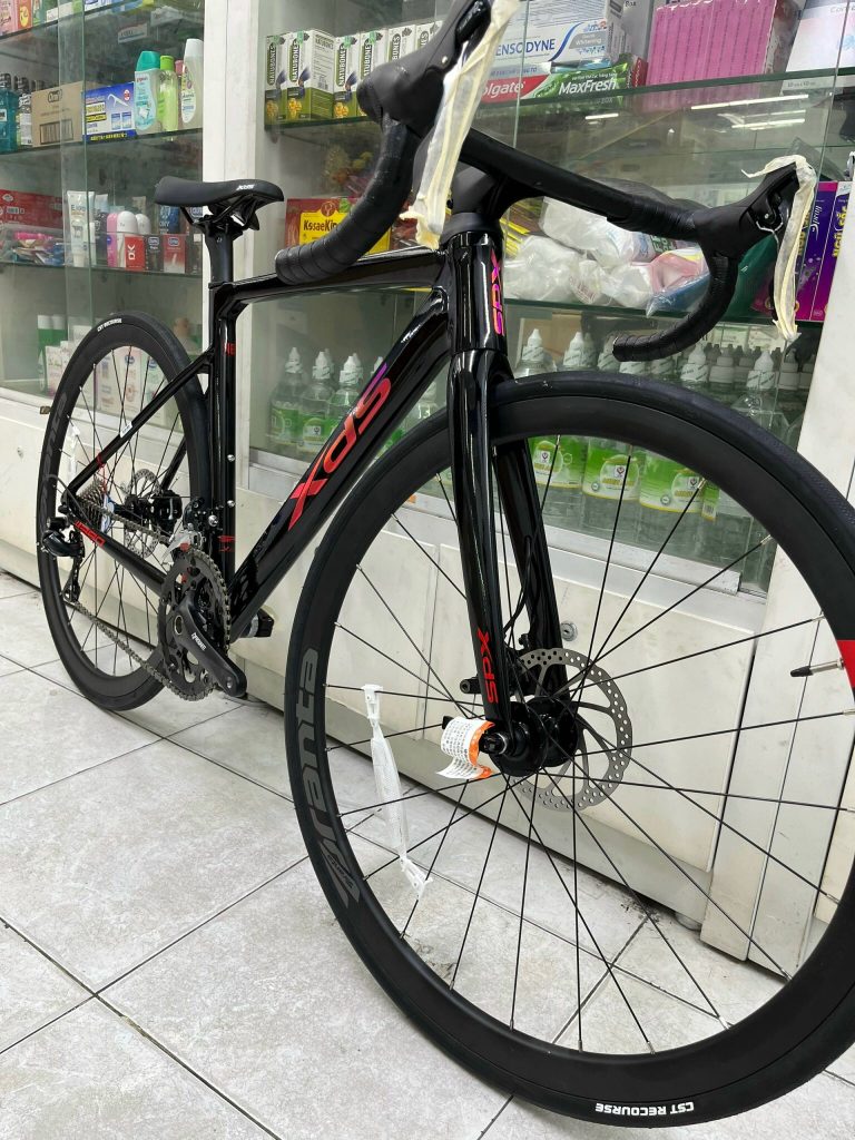 Xe đạp đua Xds R380 (New) màu đen - Xe đạp lướt