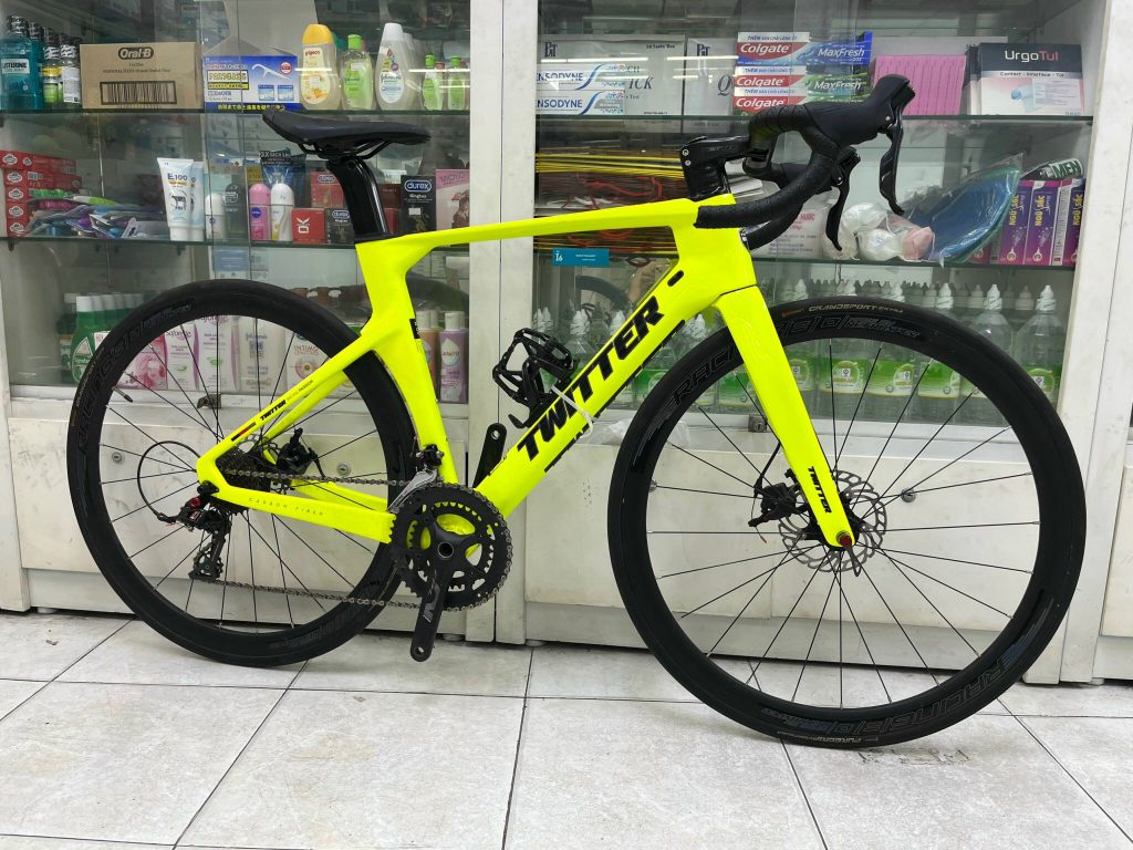 Xe đạp đua Twitter R10 phanh đĩa(New) - Xe đạp lướt